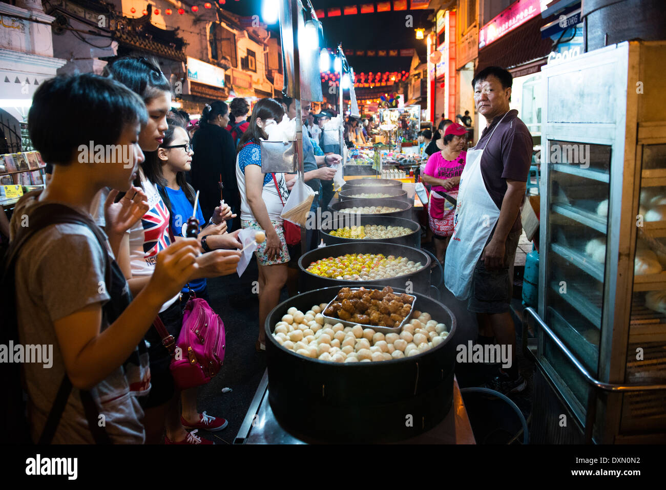 Sample food market hi-res stock photography and images - Alamy