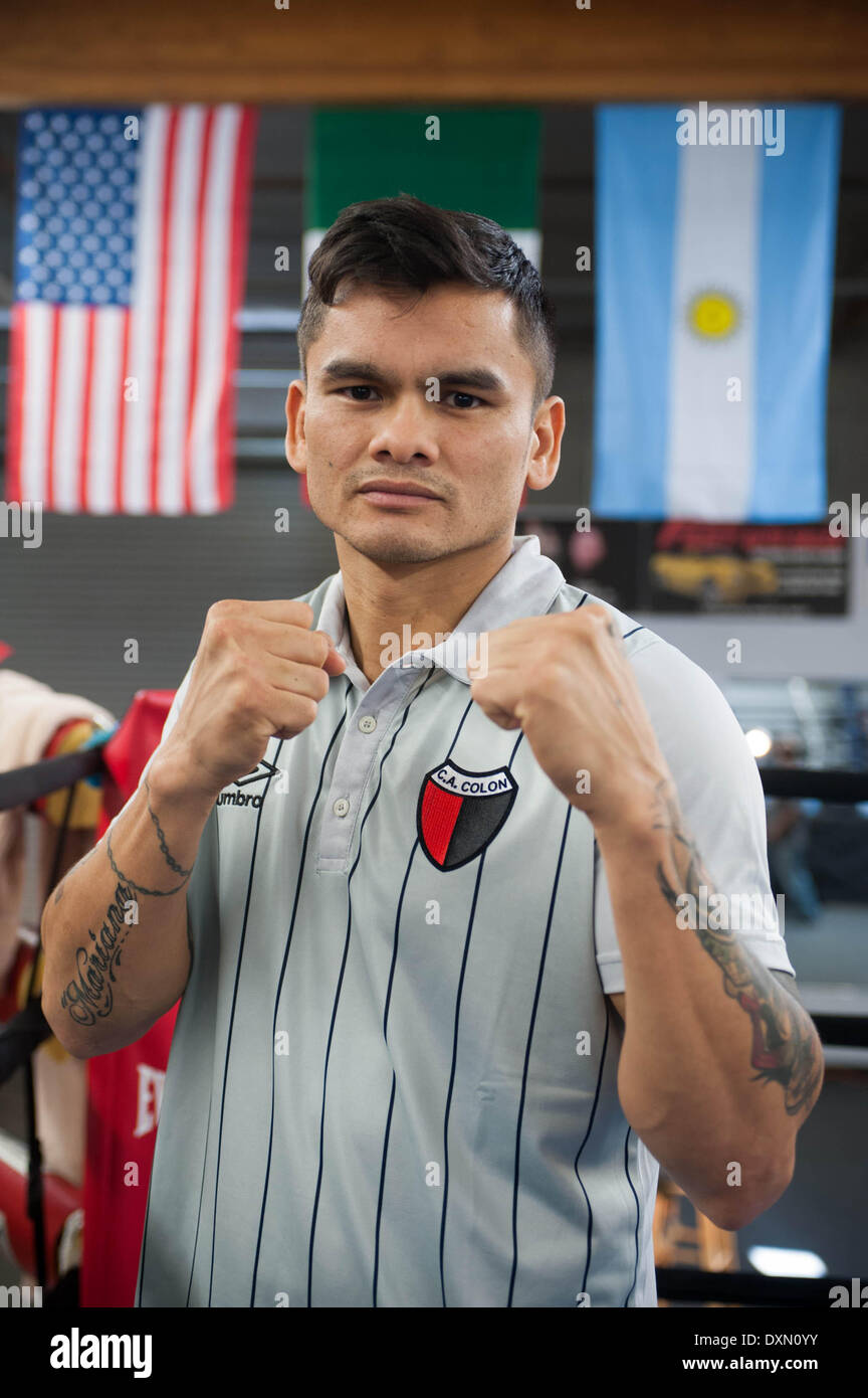Robert Garcia Trainer Maidana