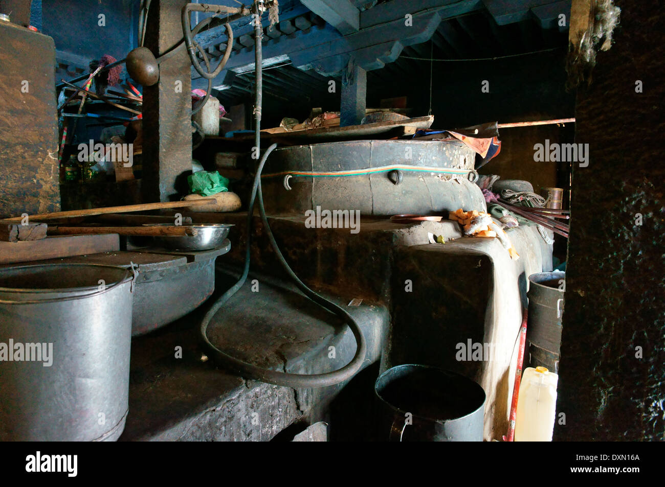 Meditate monastery hi-res stock photography and images - Alamy