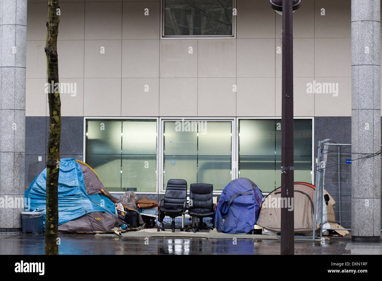 Homeless encampment hi-res stock photography and images - Alamy