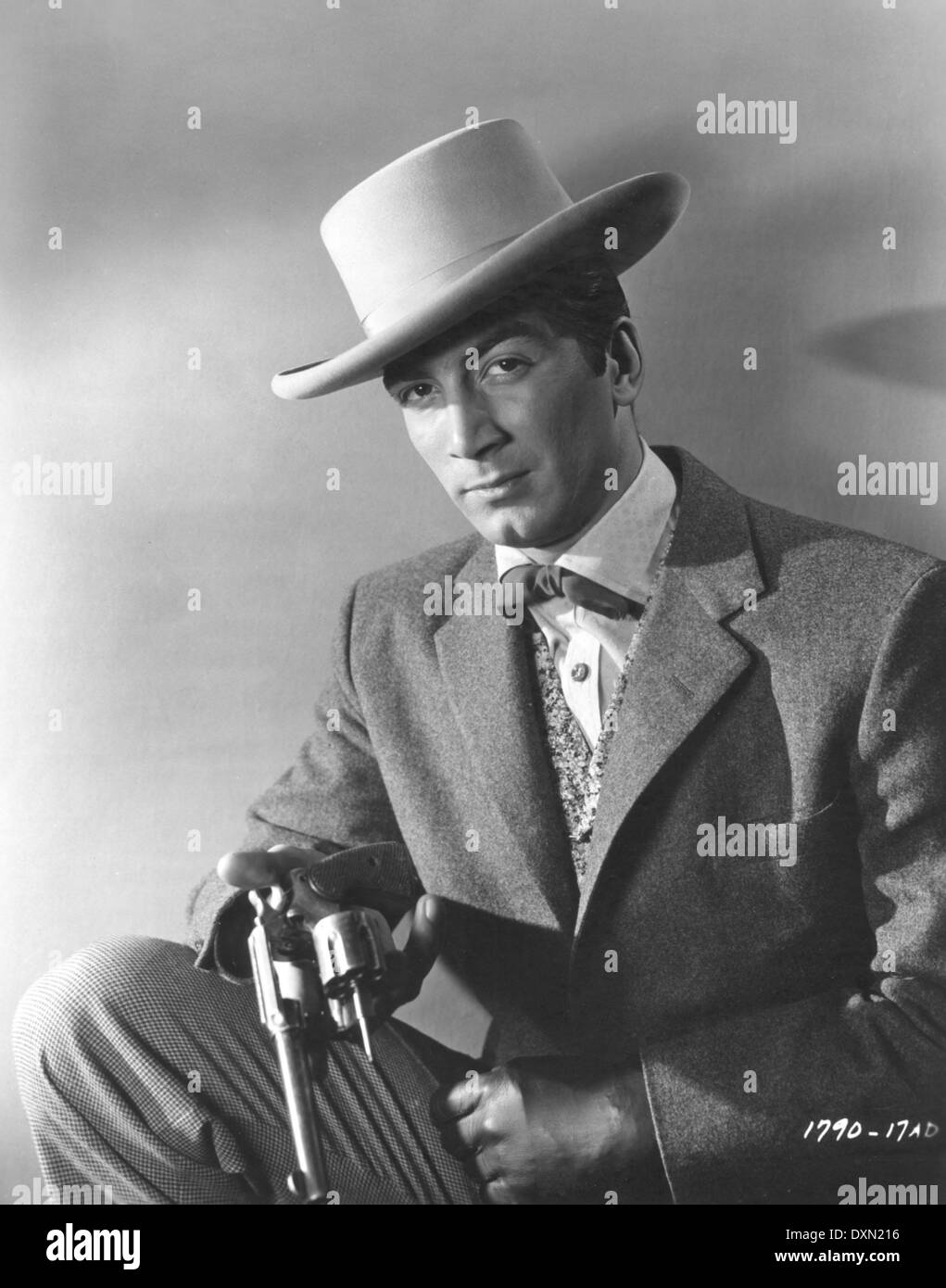 Ray danton hi-res stock photography and images - Alamy