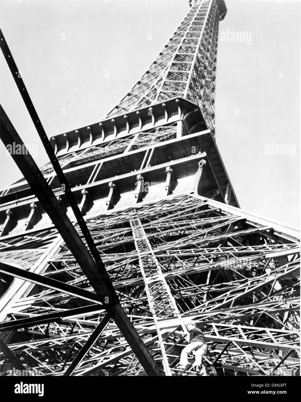 THE MAN ON THE EIFFEL TOWER Stock Photo - Alamy