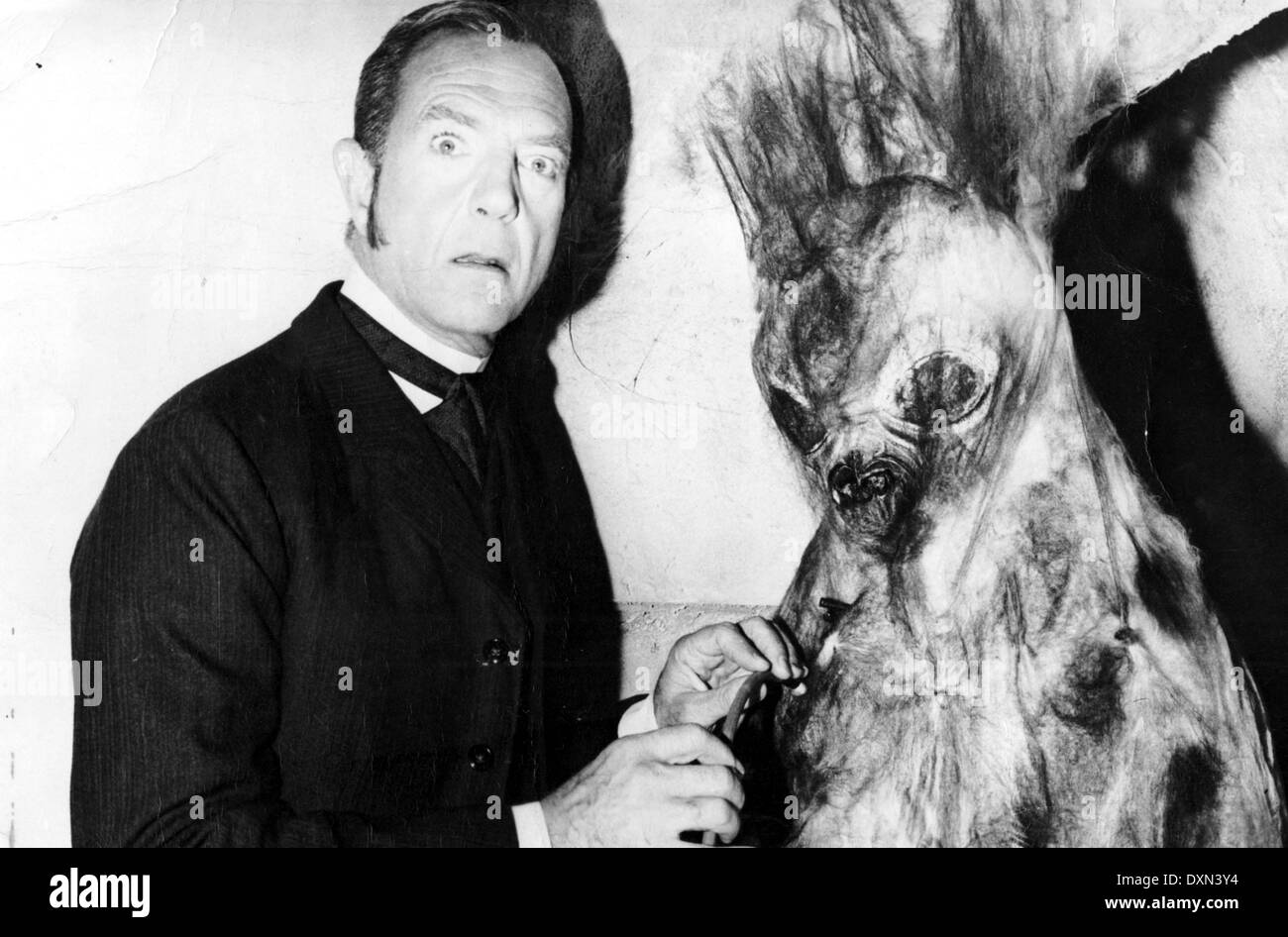 THE BLOOD BEAST TERROR Stock Photo - Alamy