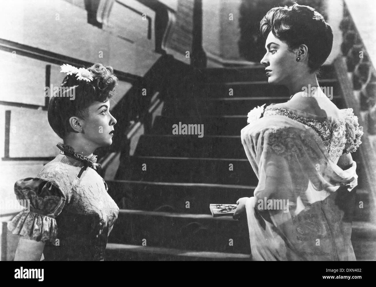 Escape me never 1947 eleanor parker hi-res stock photography and images ...