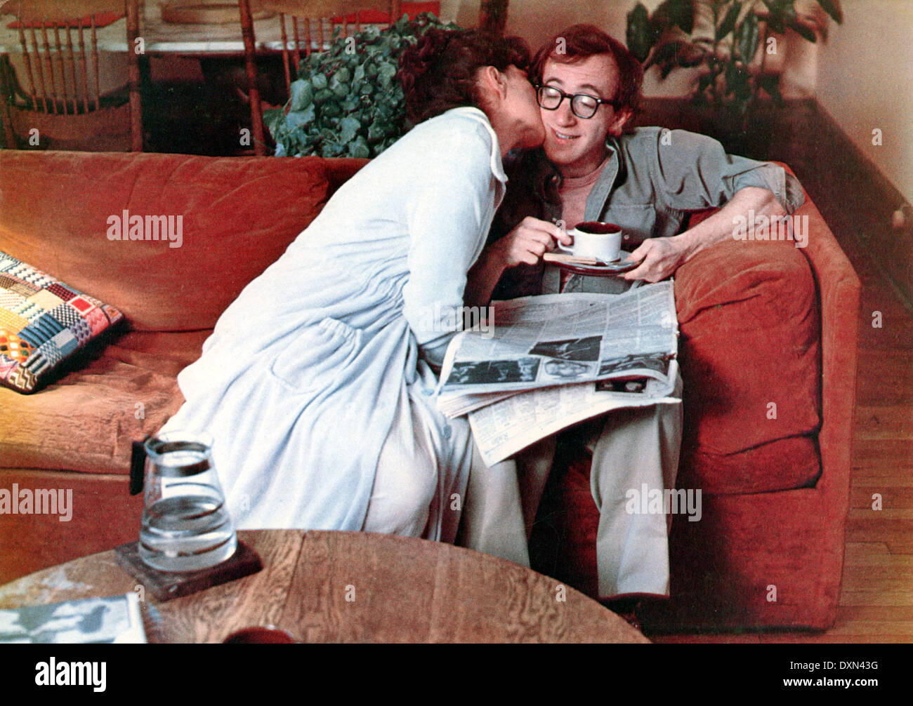 Annie hall film stills hi-res stock photography and images - Alamy