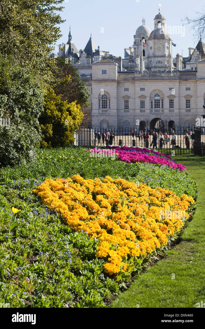 Hyde Park London Spring Flowers Stock Photos & Hyde Park London Spring ...