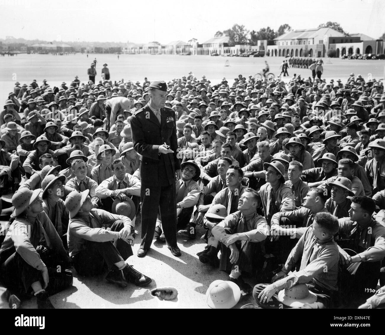 GUNG HO! : THE STORY OF CARLSON'S MAKIN ISLAND RAIDERS Stock Photo - Alamy