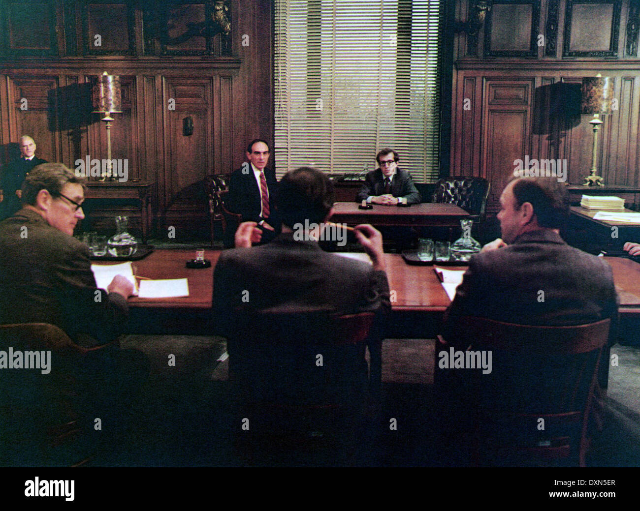 The front 1976 woody allen hi-res stock photography and images - Alamy