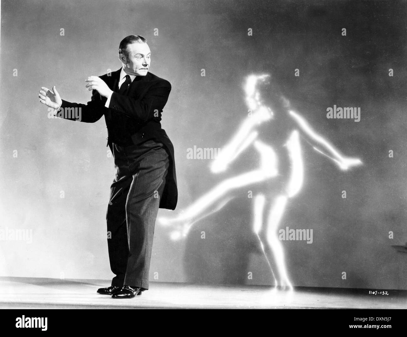 Invisible woman hi-res stock photography and images - Alamy