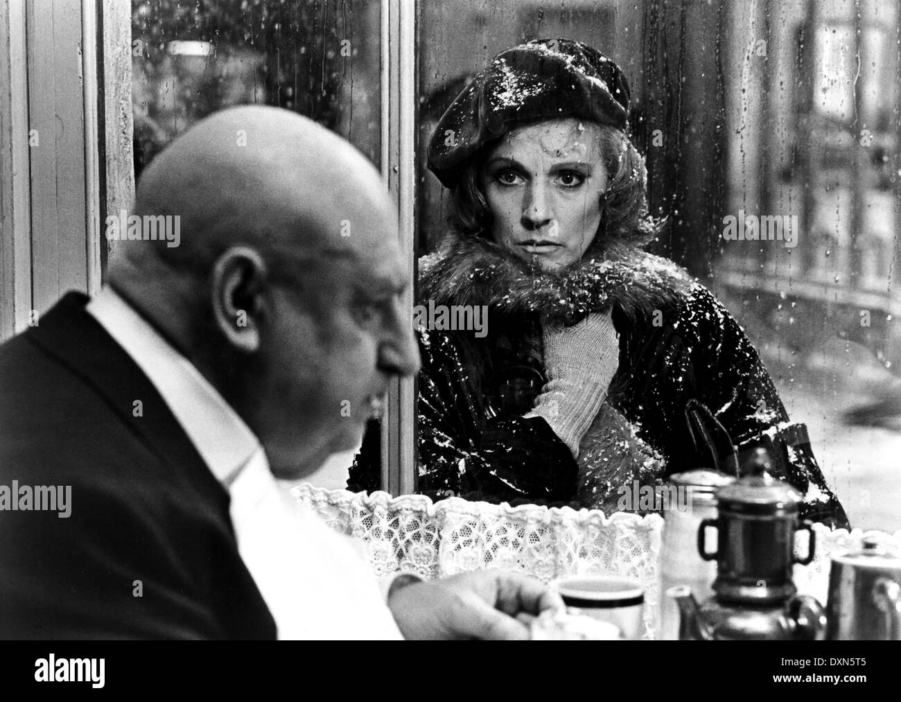 Side Street Victor Victoria