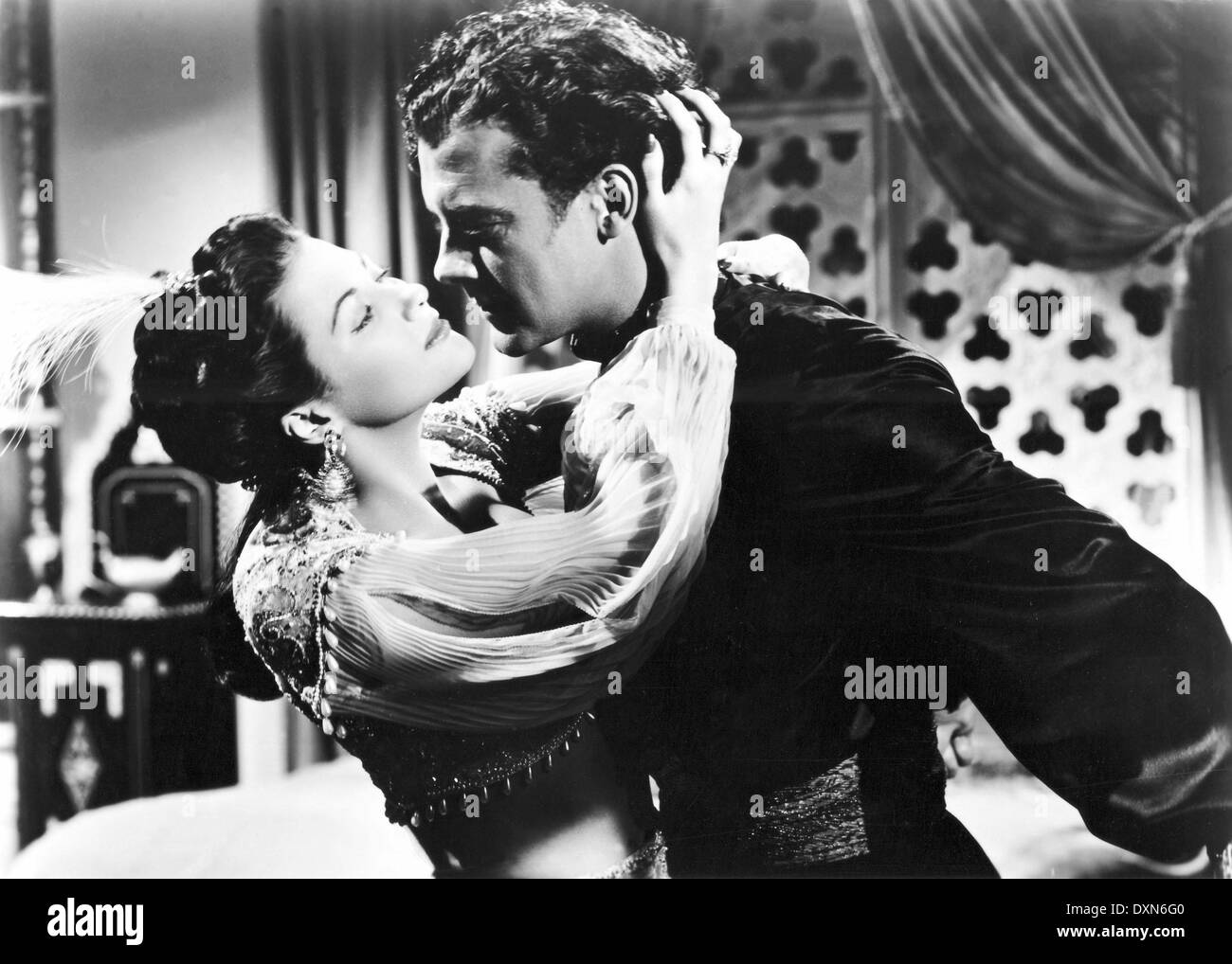 Yvonne decarlo hi-res stock photography and images - Alamy