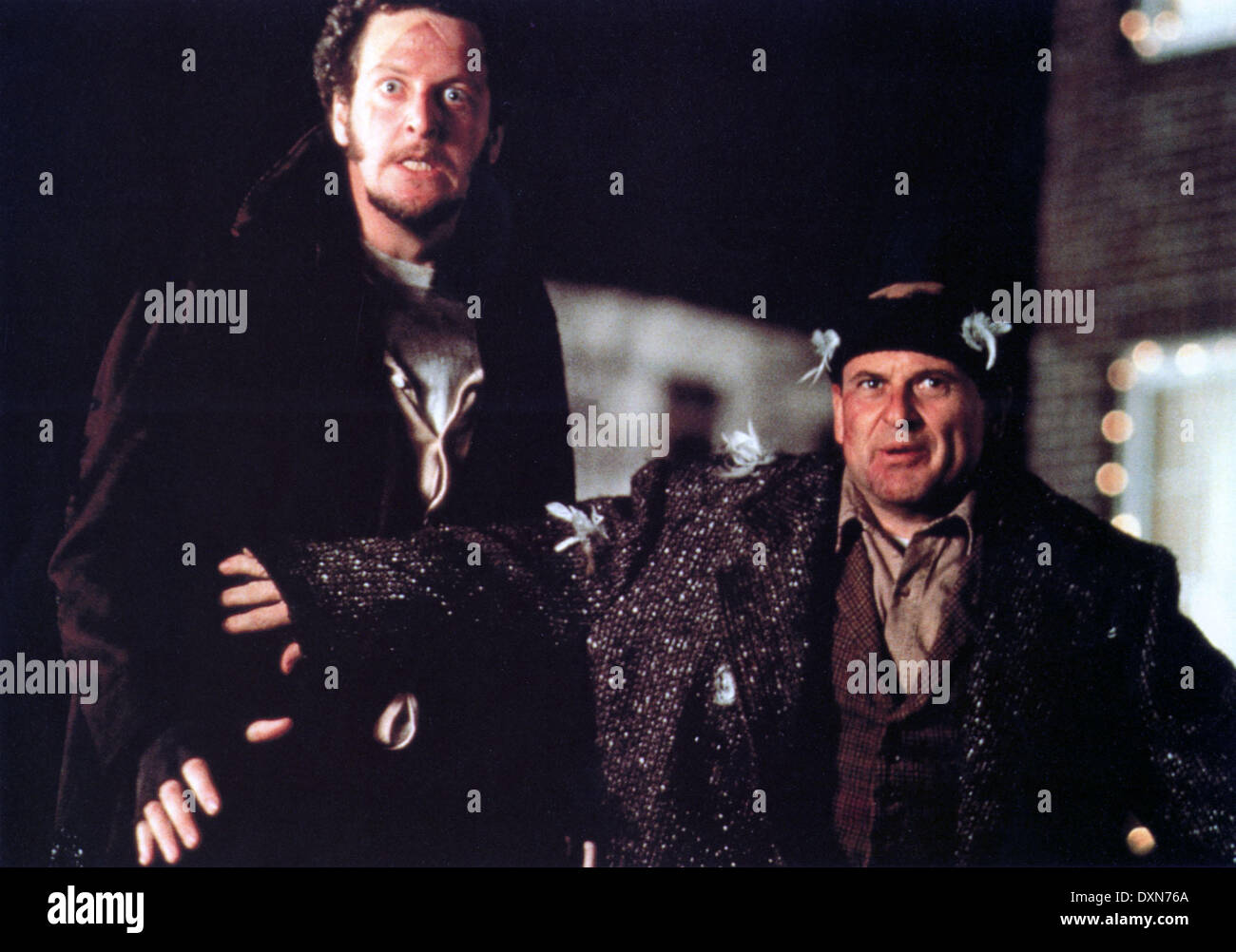 Home alone movie 1990 hi-res stock photography and images - Alamy
