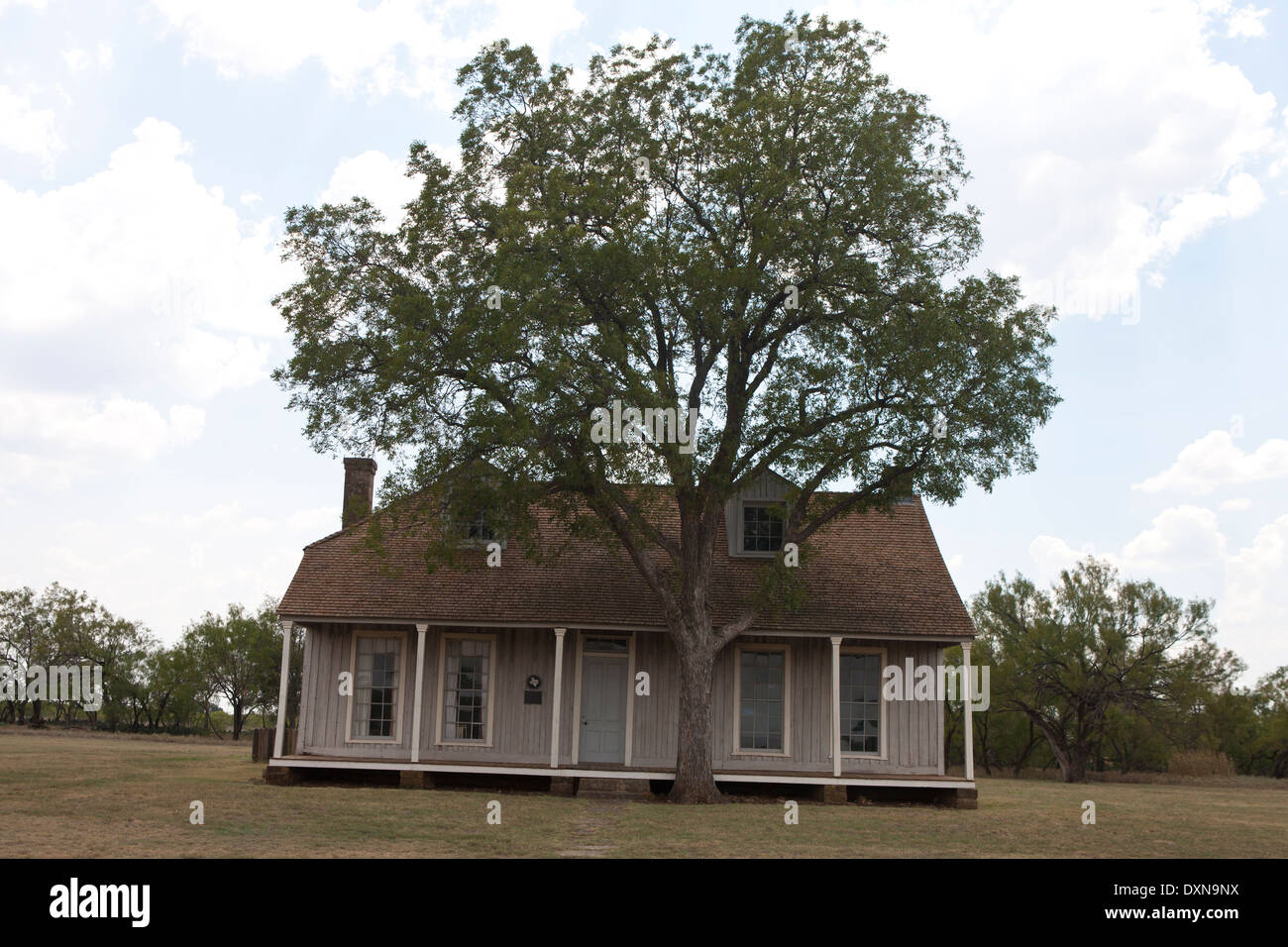 Officer's Quarters building, Fort Richardson State Park, Jacksboro ...