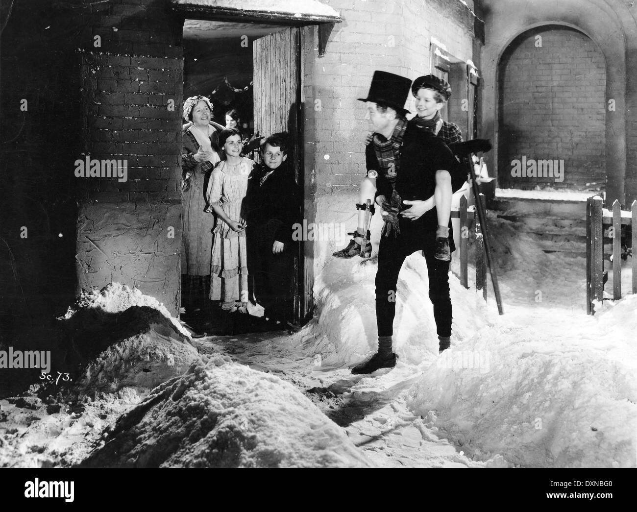 Bob cratchit hi-res stock photography and images - Alamy