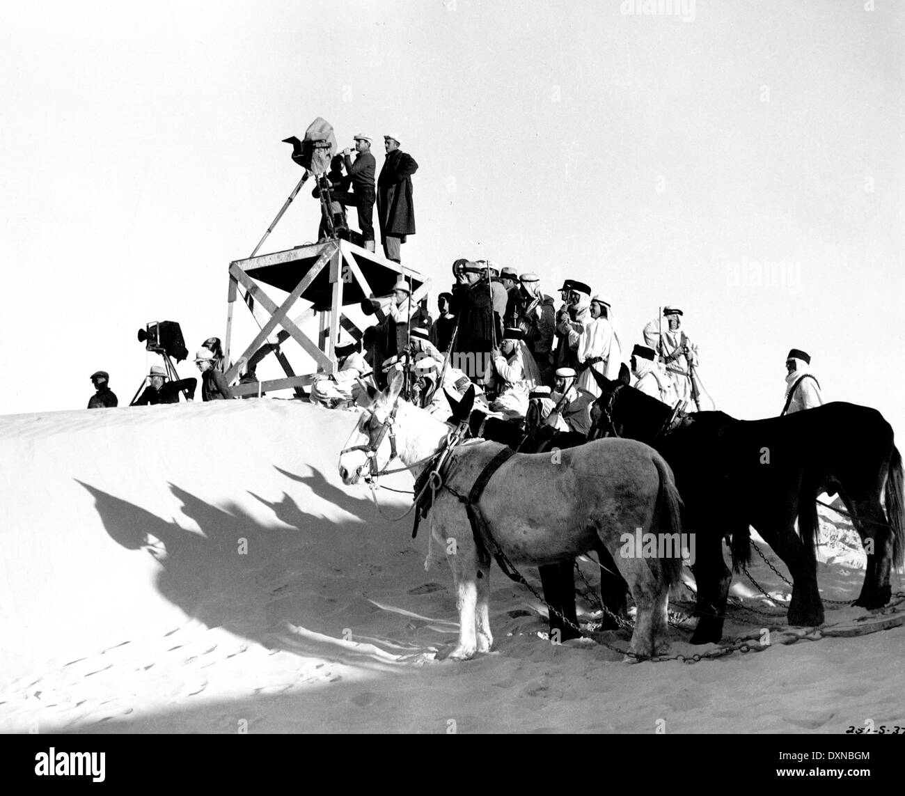 Under two flags 1936 movie hi-res stock photography and images - Alamy
