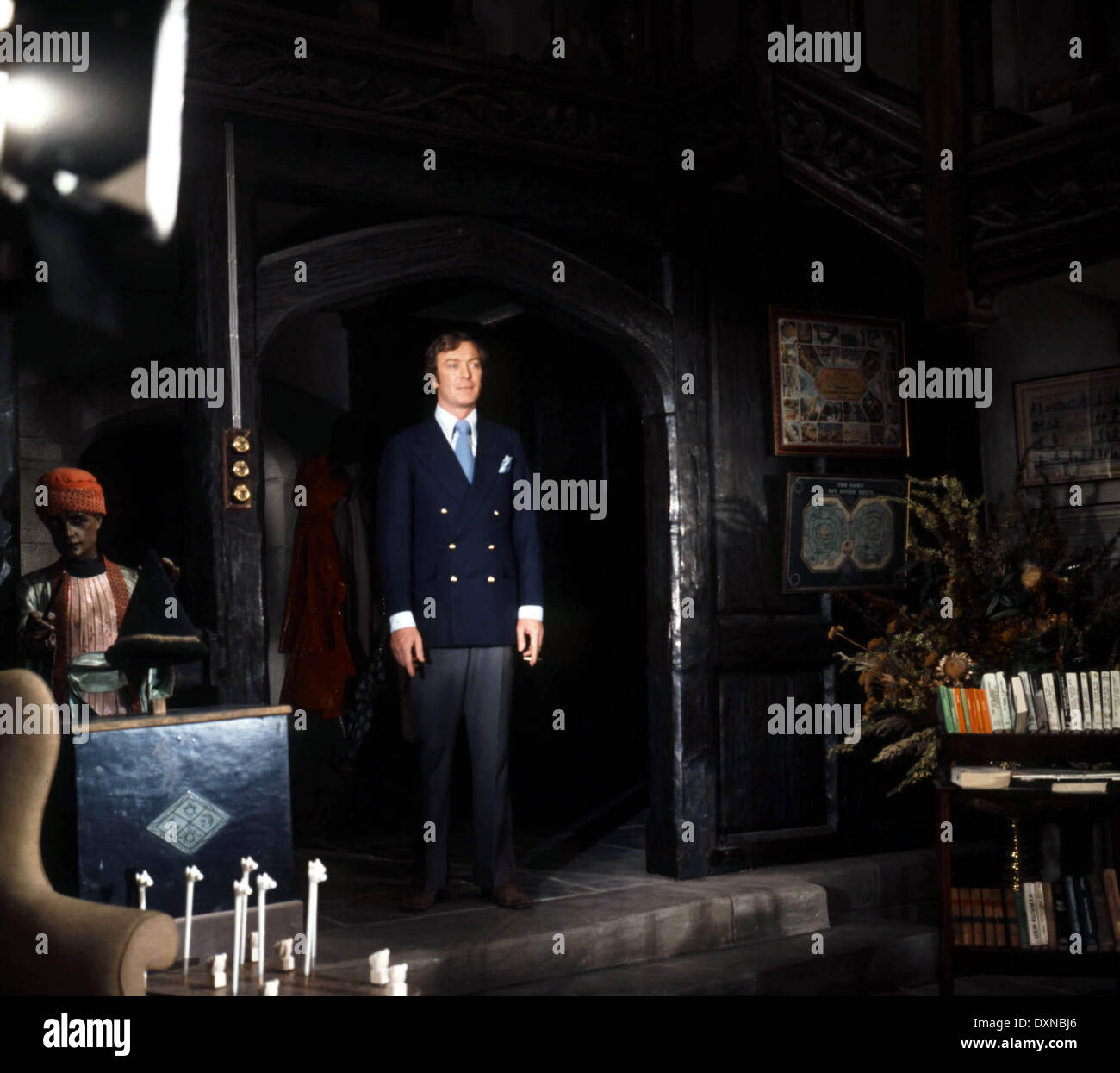 Sleuth 1972 hi-res stock photography and images - Alamy