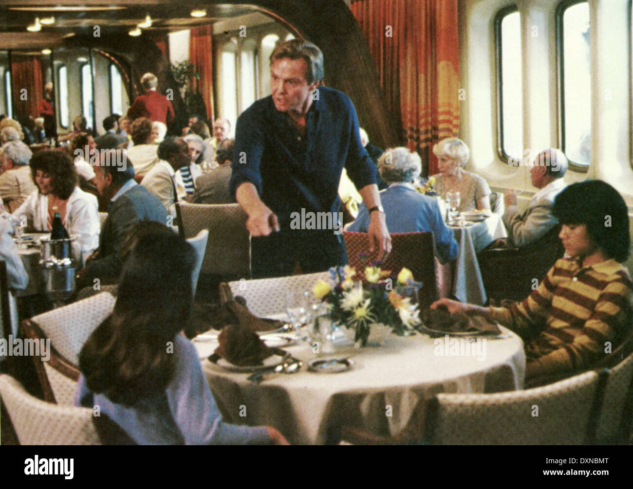 Table for five jon voight hi-res stock photography and images - Alamy