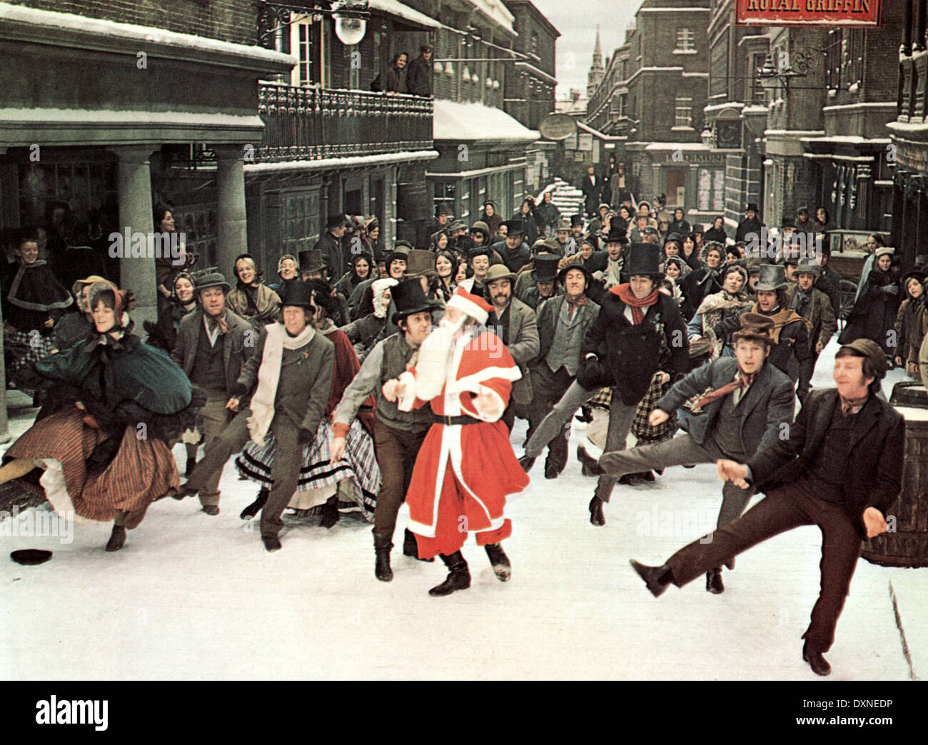 Albert finney scrooge hi-res stock photography and images - Alamy