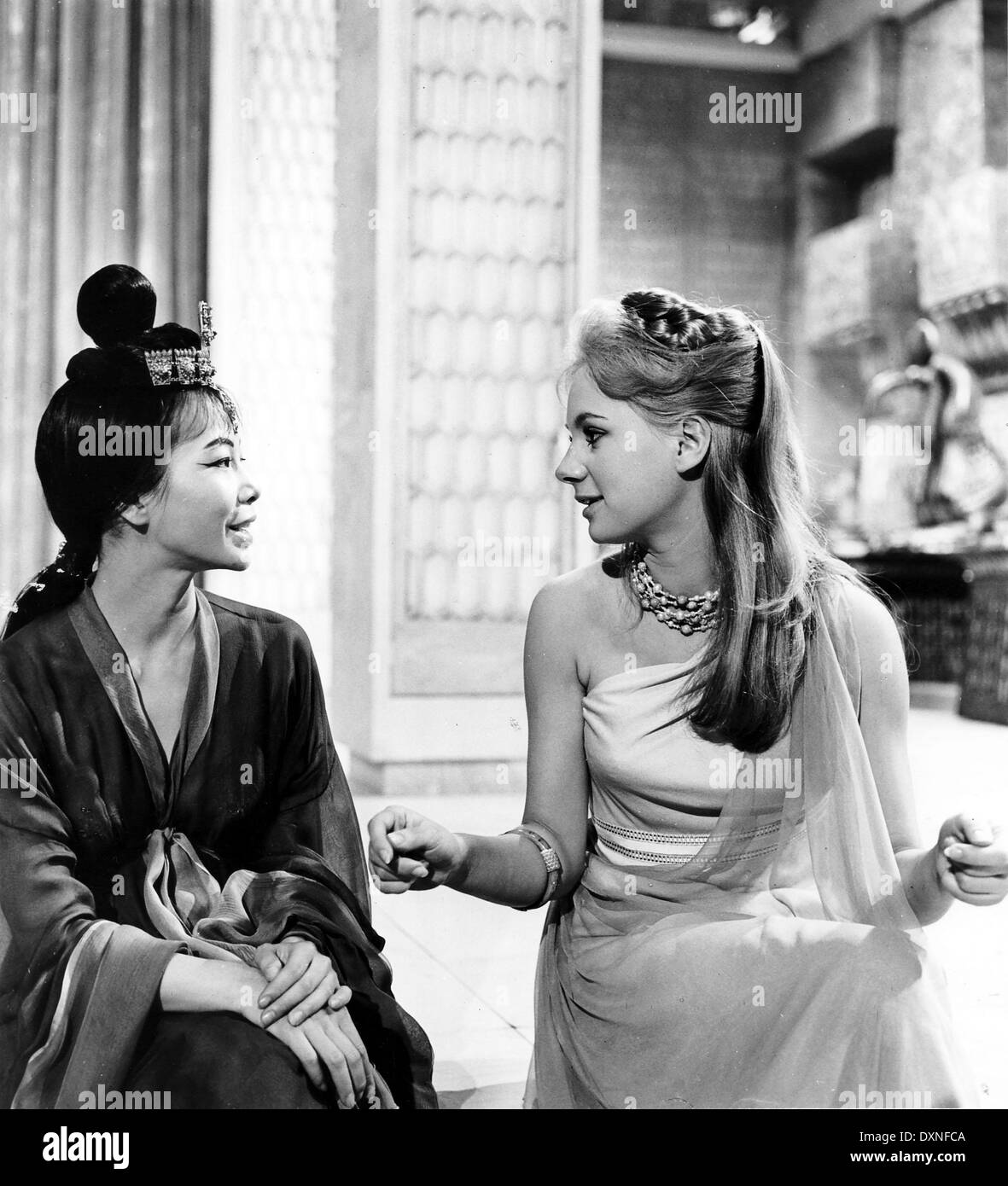 Francesca Annis High Resolution Stock Photography and Images - Alamy