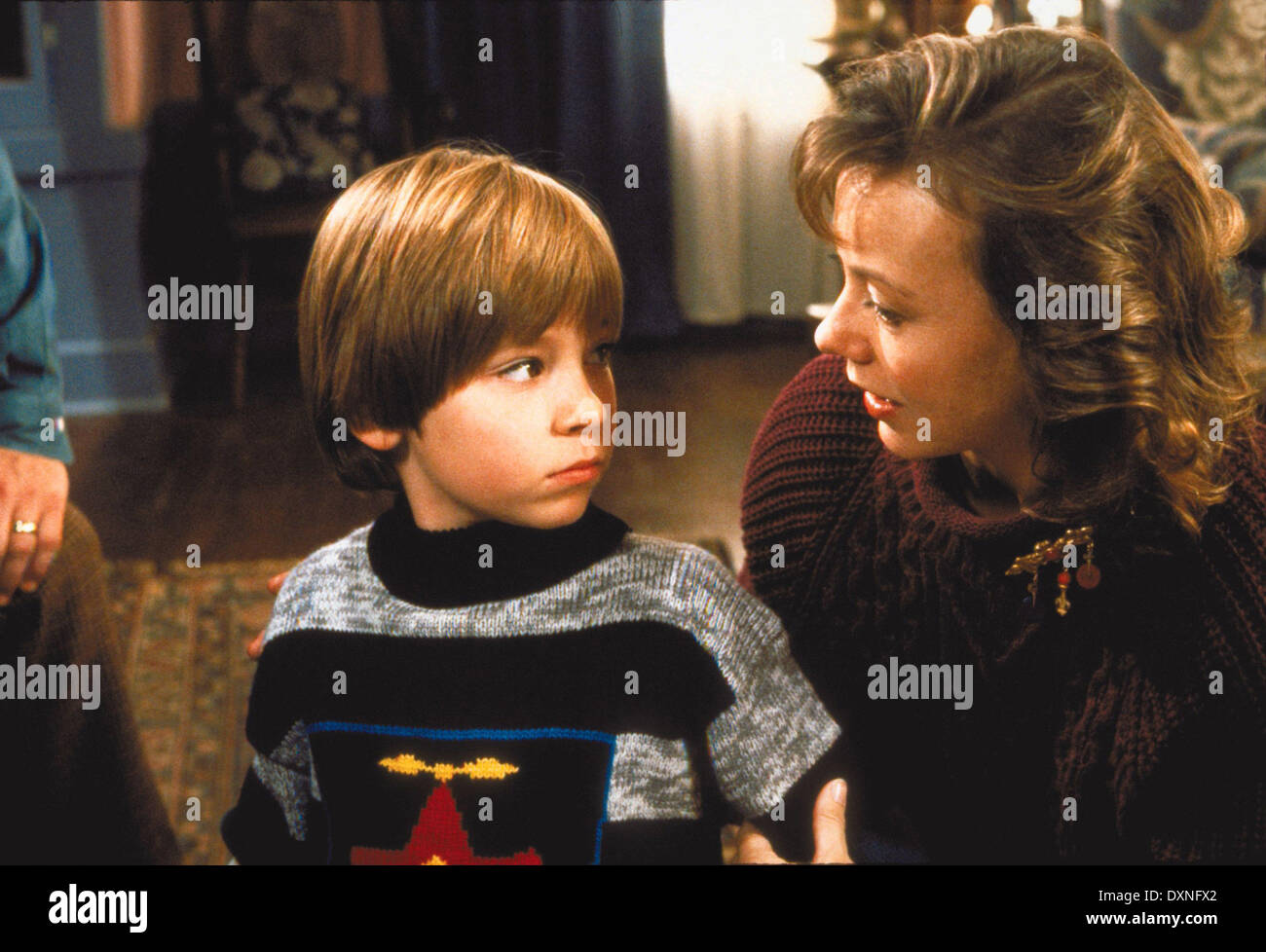 Alex vincent jenny agutter childs hi-res stock photography and images ...