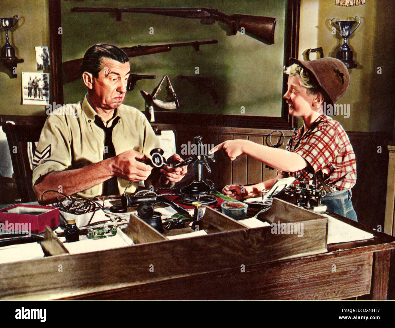 Smiley gets a gun hi-res stock photography and images - Alamy