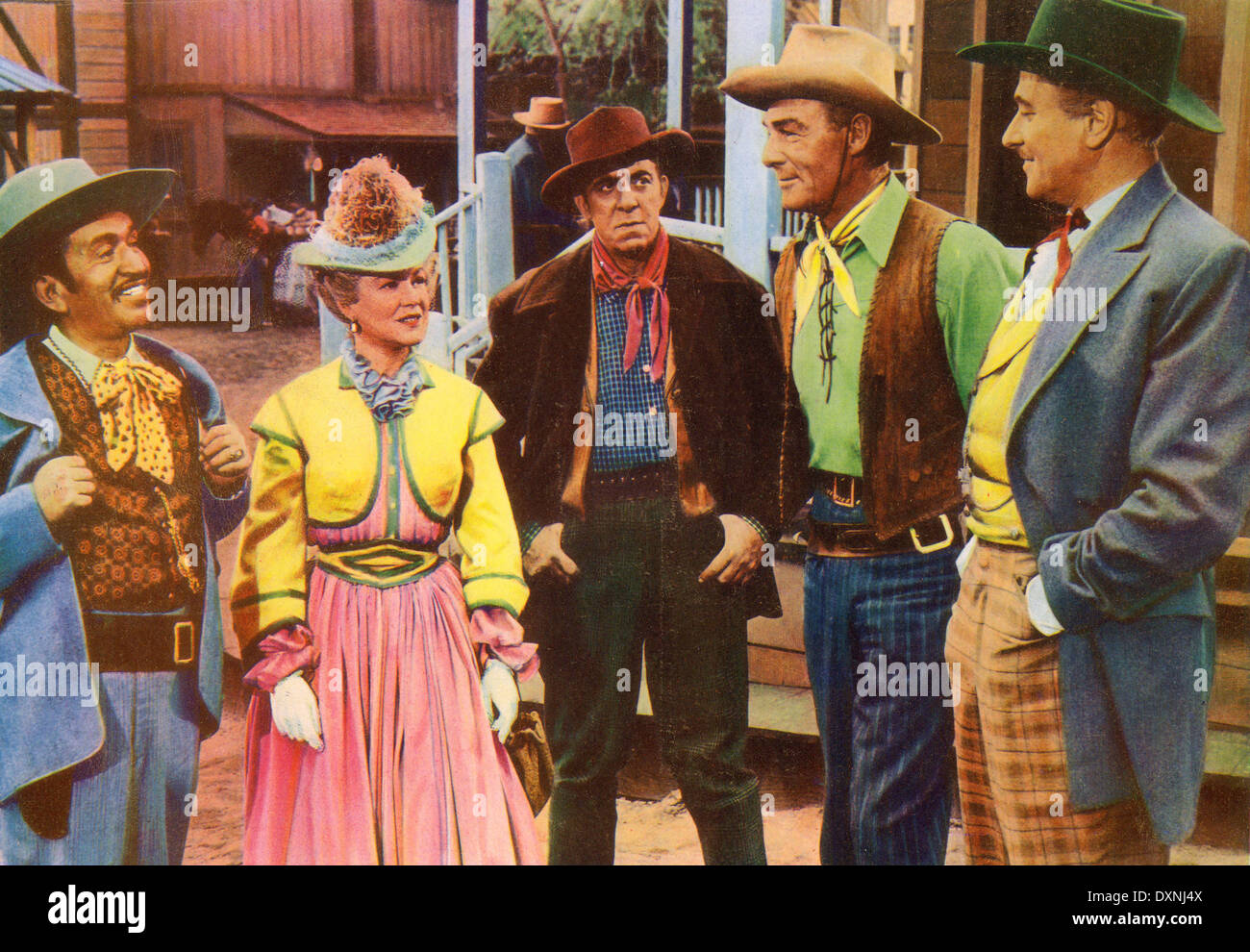 THE STRANGER WORE A GUN Stock Photo - Alamy