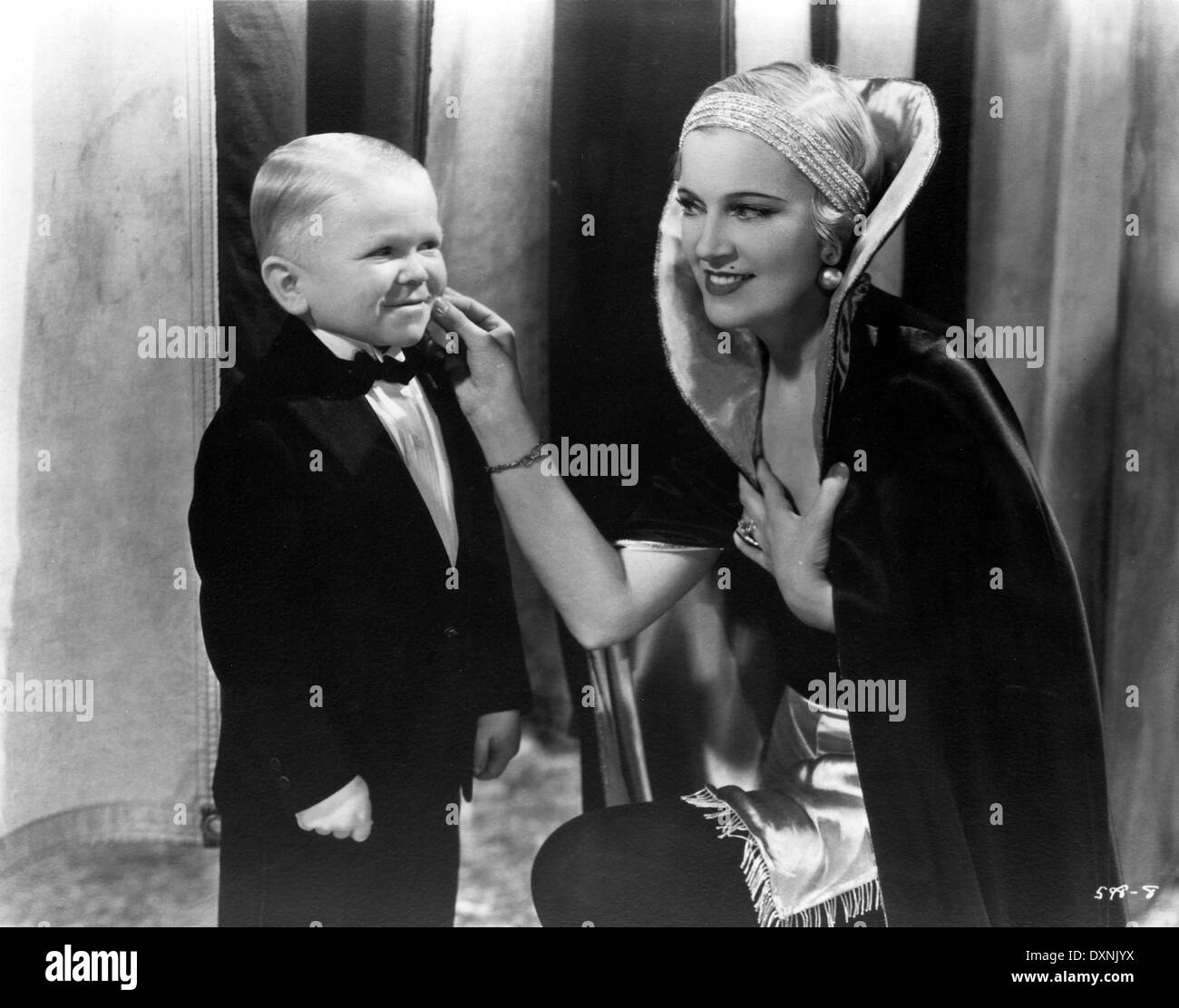 Freaks 1932 Black and White Stock Photos & Images - Alamy