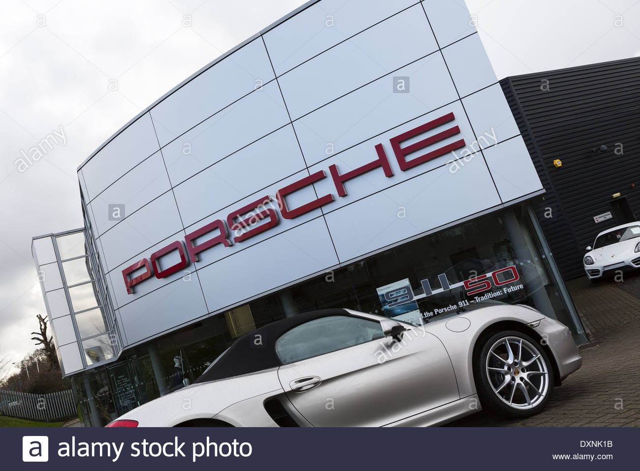 Porsche Showroom Stock Photos & Porsche Showroom Stock Images - Alamy