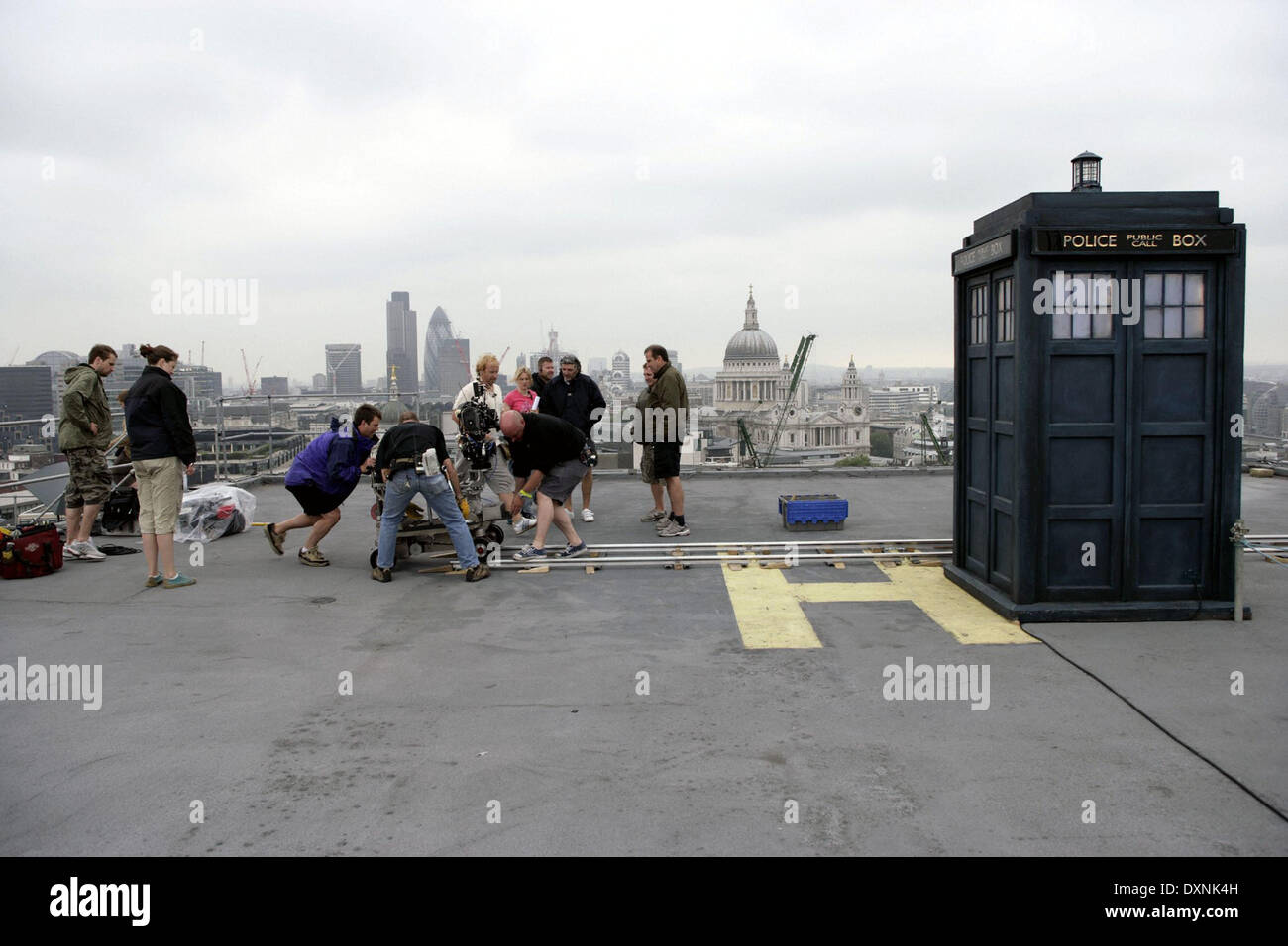 Doctor who the runaway bride hi-res stock photography and images - Alamy