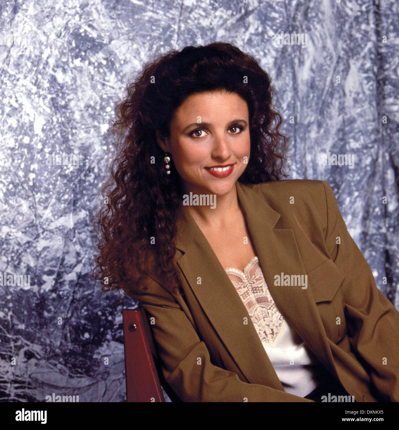 Julia louis dreyfus seinfeld 1990 hi-res stock photography and images ...
