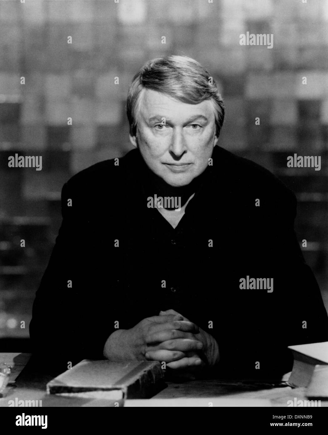 Mourner hi-res stock photography and images - Alamy