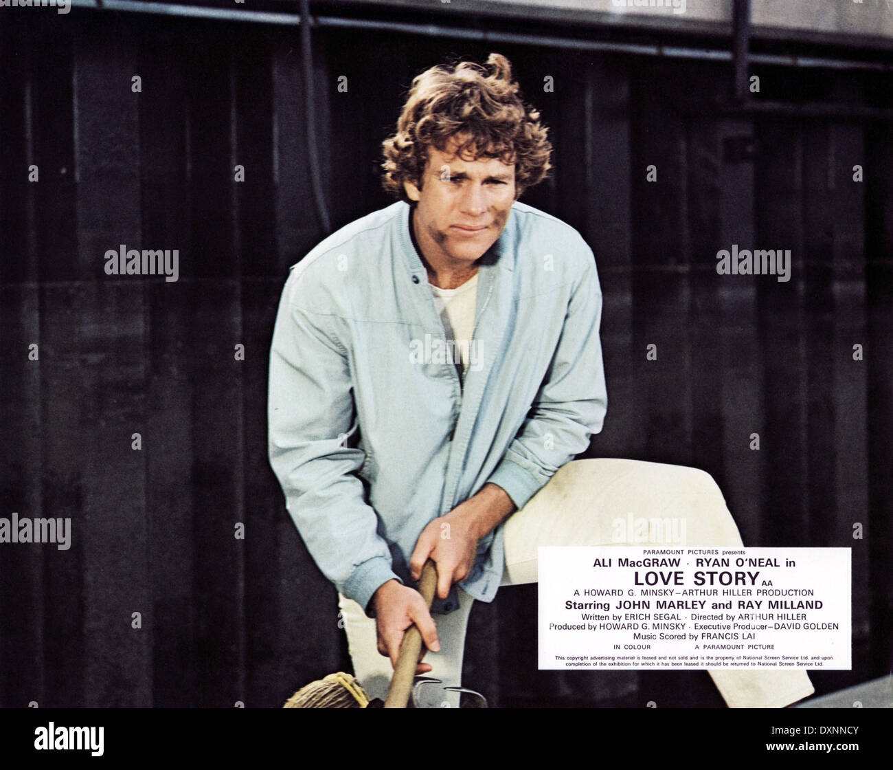 Love story movie ryan hi-res stock photography and images - Alamy