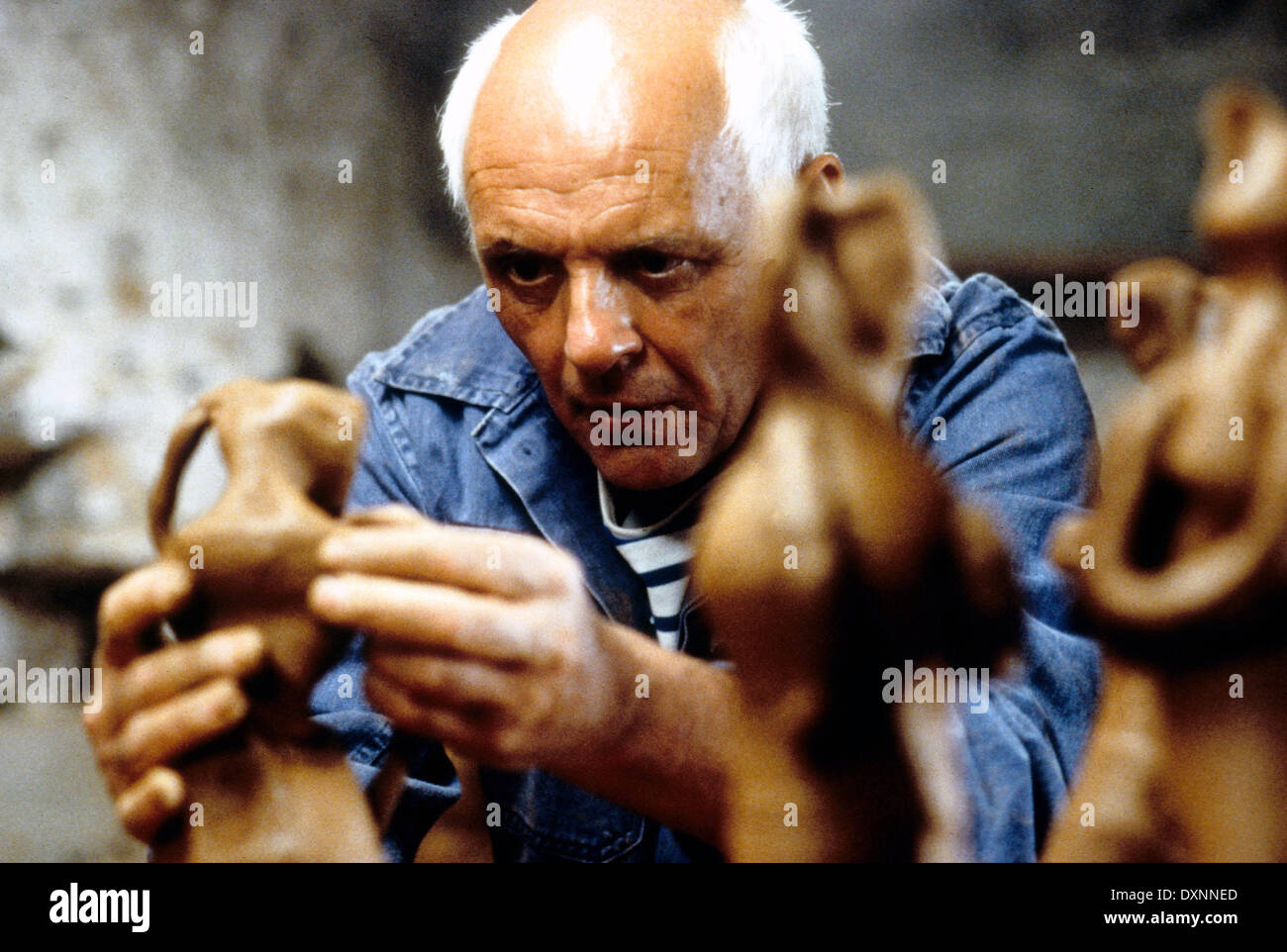 Surviving picasso 1996 hi-res stock photography and images - Alamy