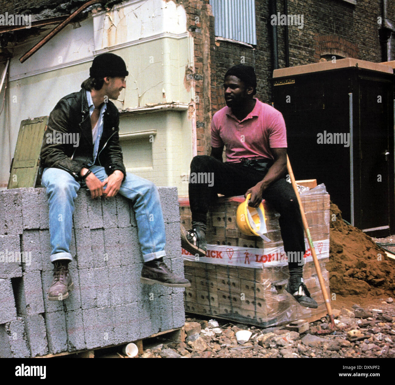 Riff raff 1991 hi-res stock photography and images - Alamy