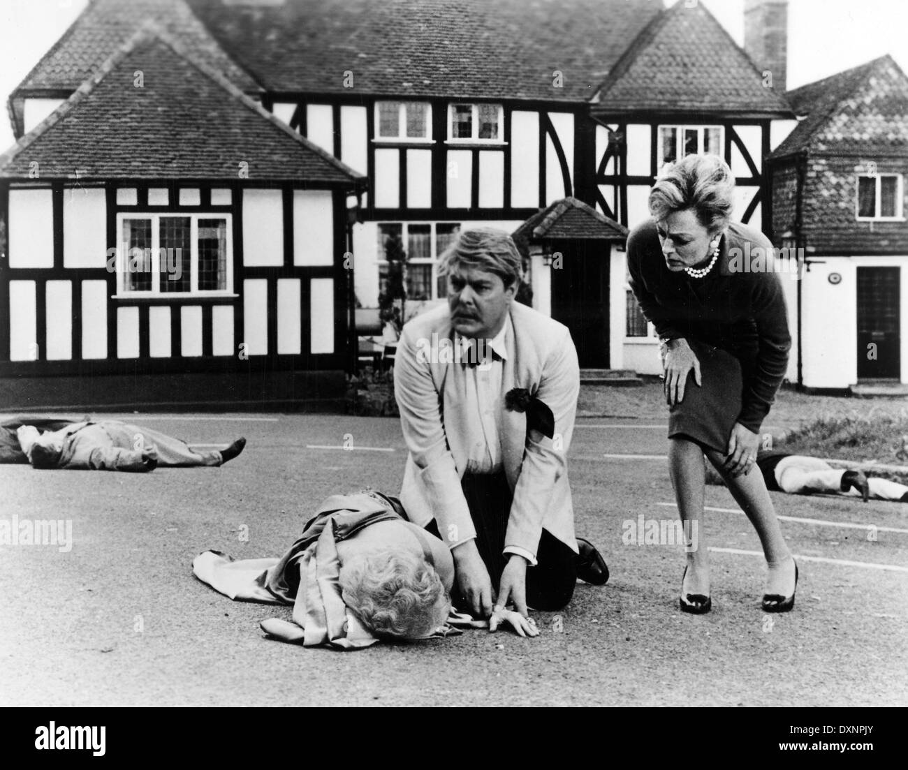 THE EARTH DIES SCREAMING Stock Photo - Alamy