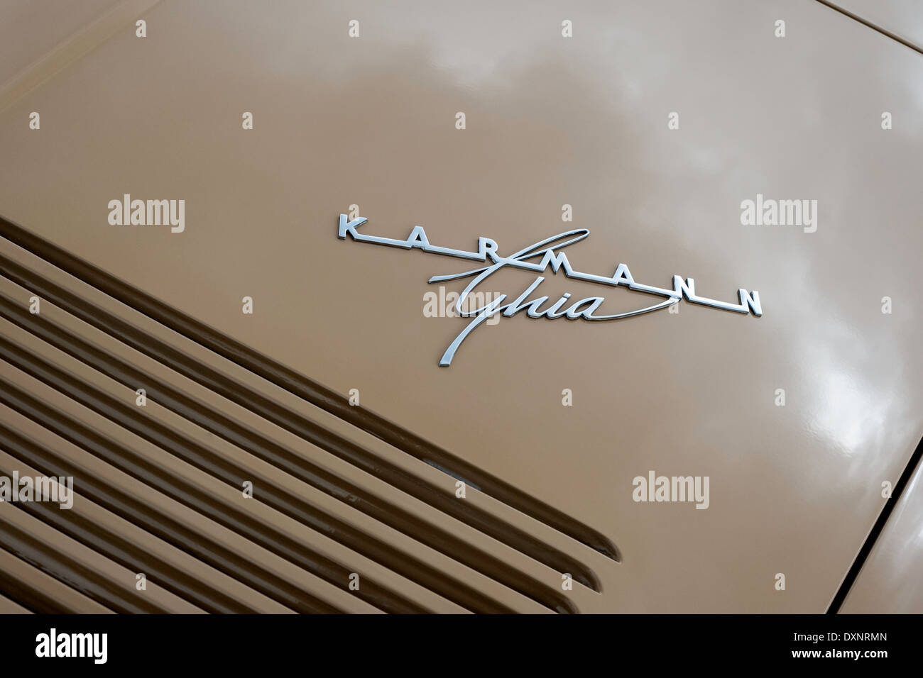 Chrome vw badge hi-res stock photography and images - Alamy