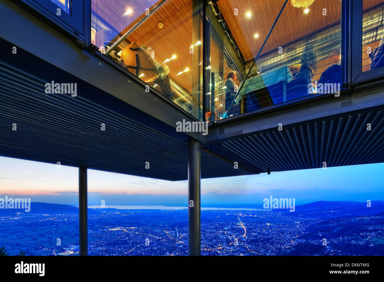 Karren restaurant hi-res stock photography and images - Alamy