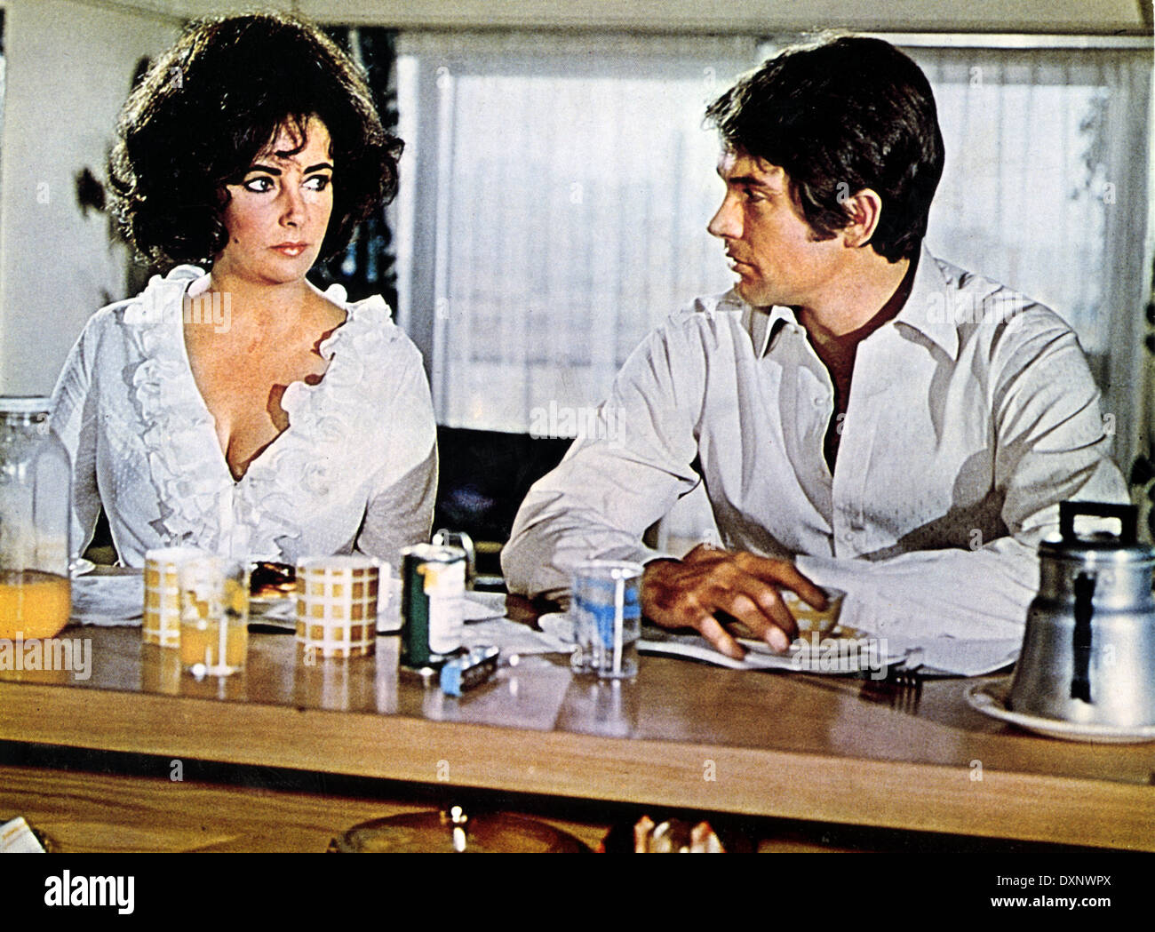 Elizabeth taylor only game in hi-res stock photography and images - Alamy