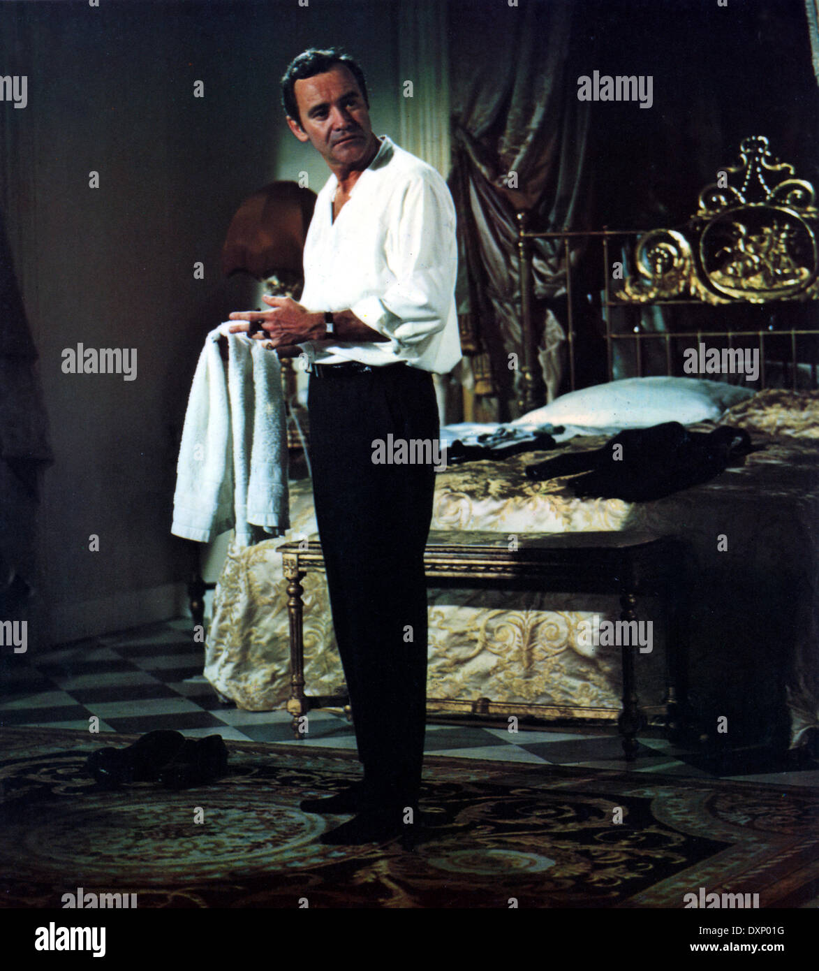 Avanti film hi-res stock photography and images - Alamy