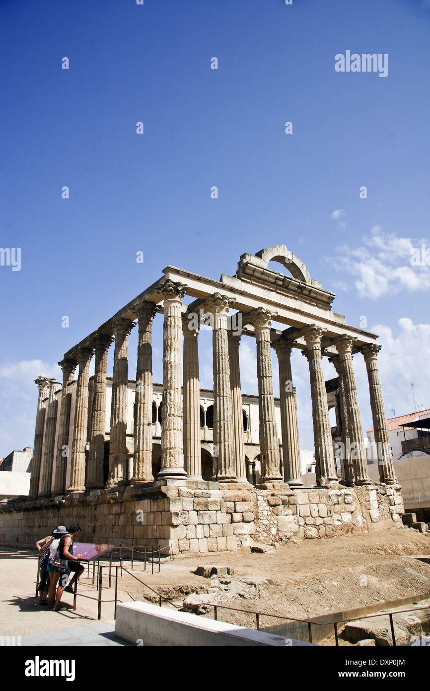 Merida temple of diana hi-res stock photography and images - Alamy