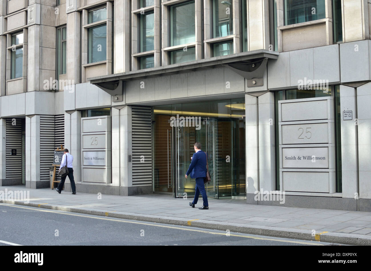 Office building at number 25 Moorgate, London, UK Stock Photo - Alamy