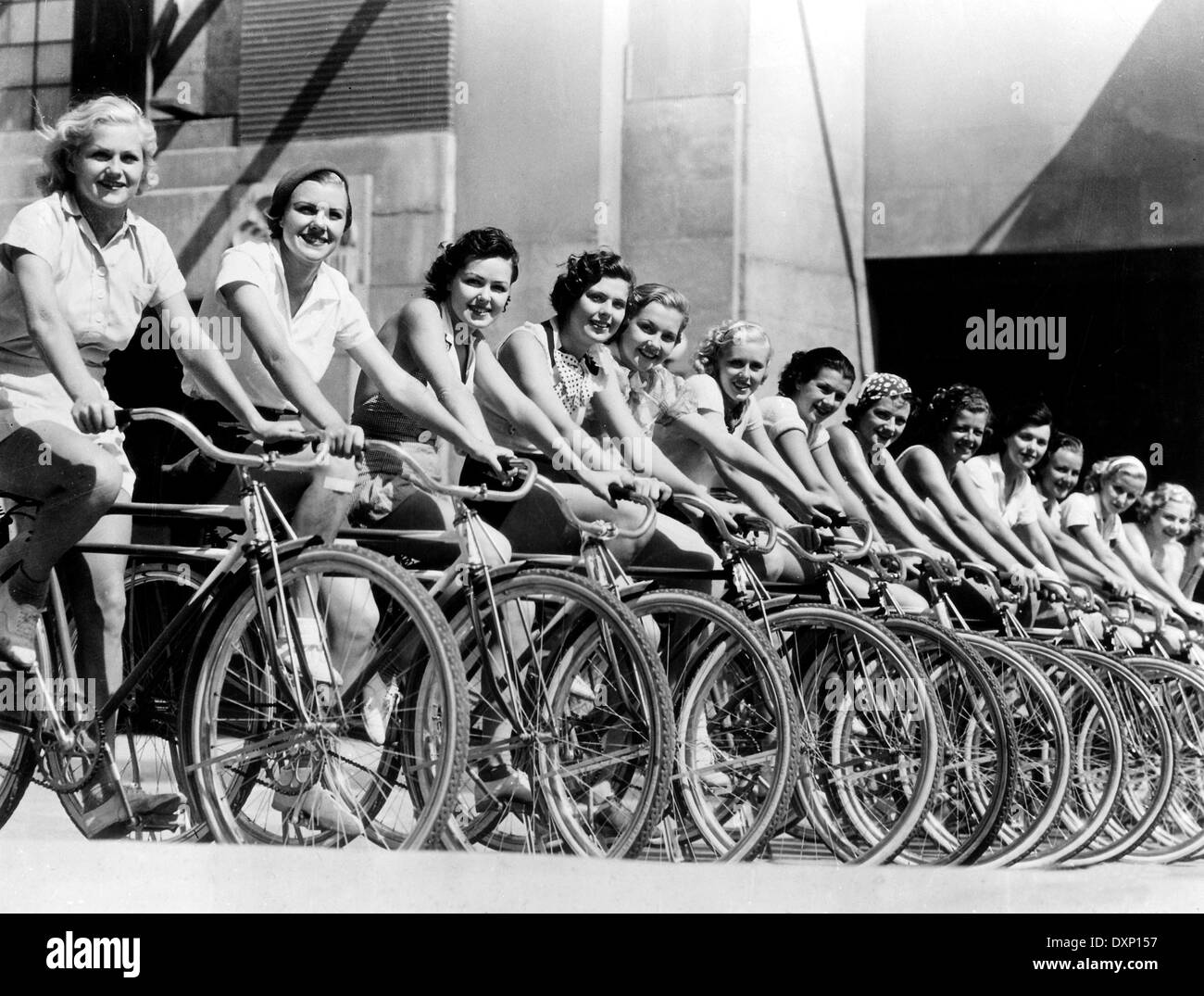 The dancing lady hi-res stock photography and images - Alamy