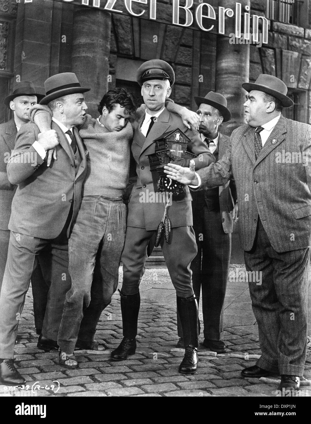 James cagney movie one, two, three hi-res stock photography and images ...