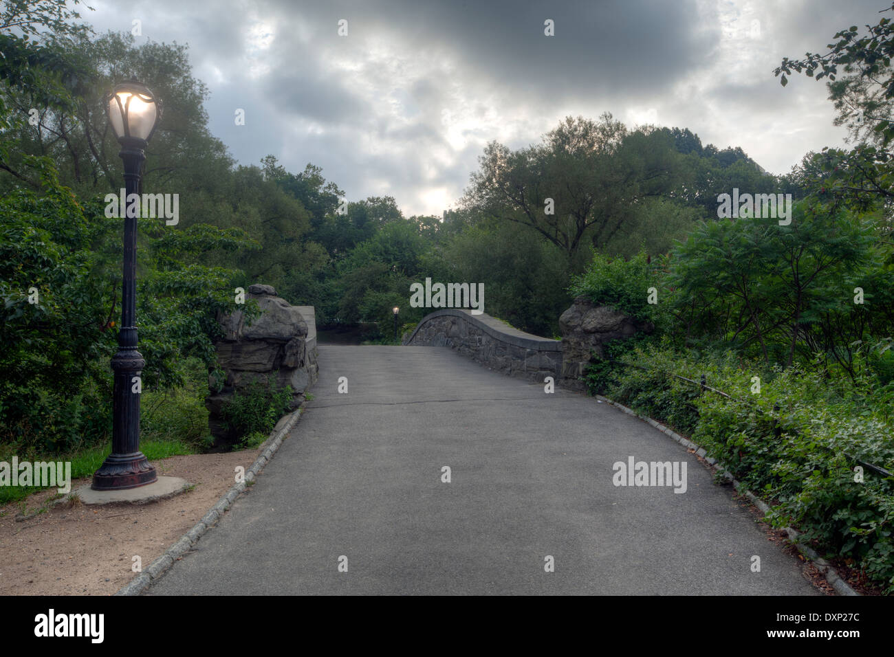 Gapstow Bridge is one of the icons of Central Park, Manhattan in New ...