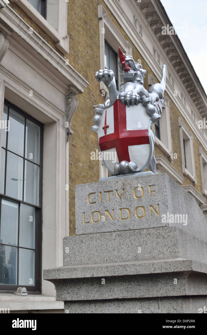 City of london emblem hi-res stock photography and images - Alamy