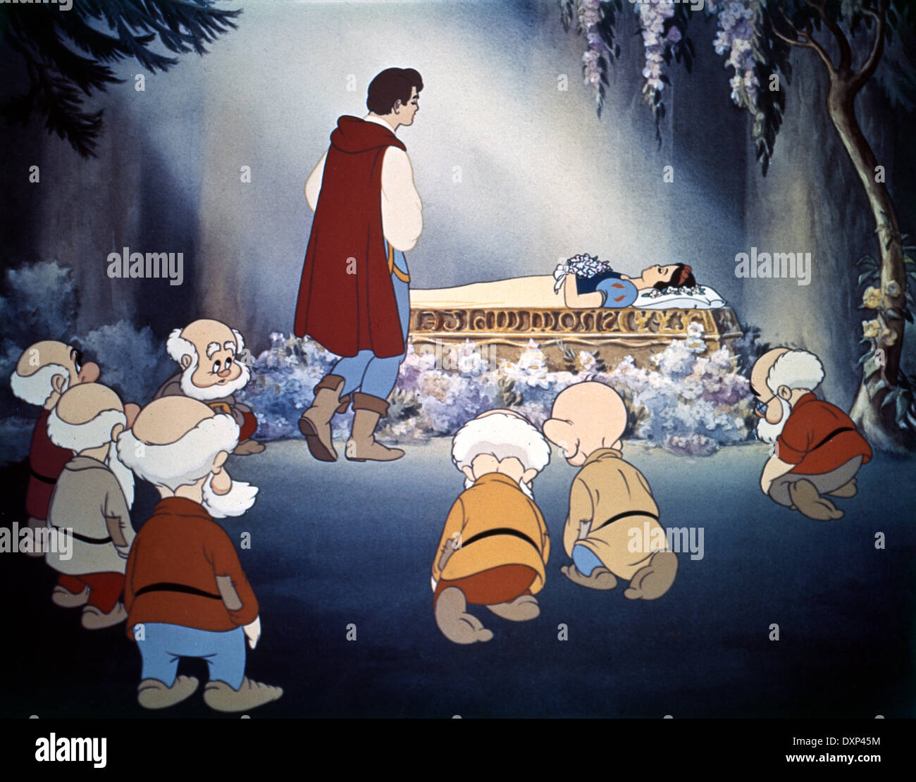 SNOW WHITE AND THE SEVEN DWARFS Stock Photo - Alamy