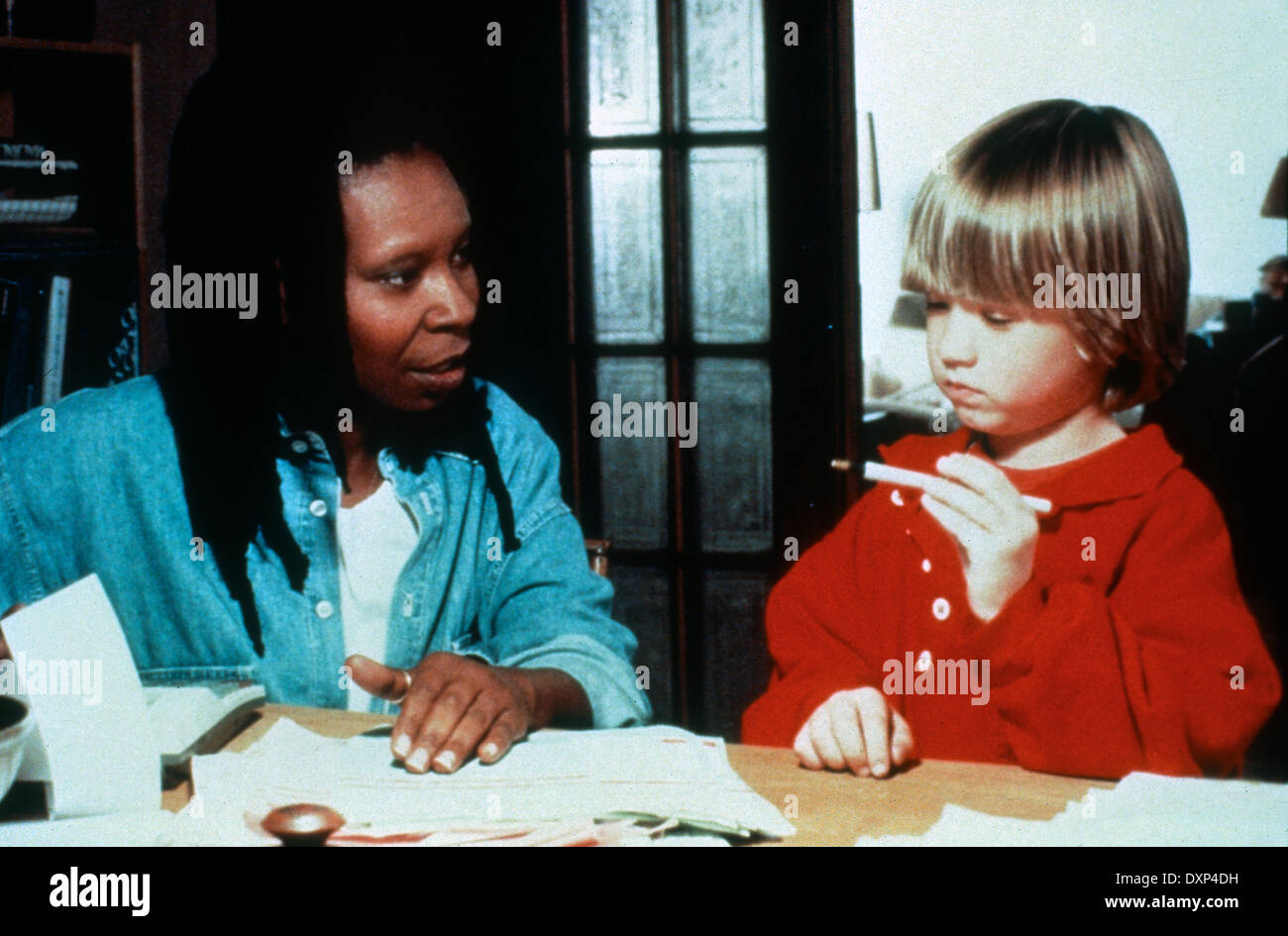 Bogus 1996 whoopi goldberg hi-res stock photography and images - Alamy