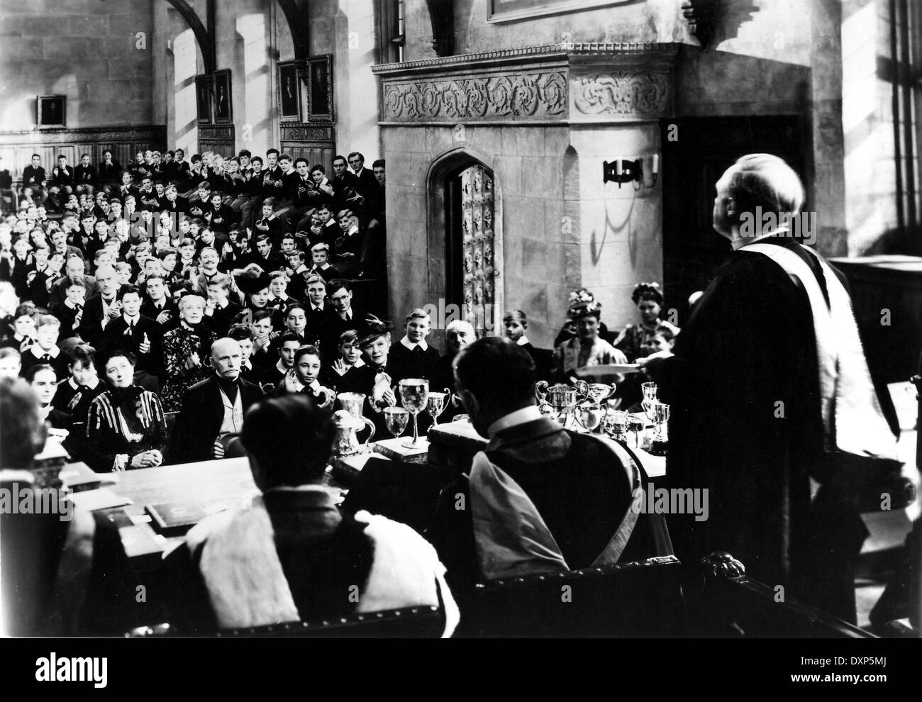 Goodbye speech hi-res stock photography and images - Alamy