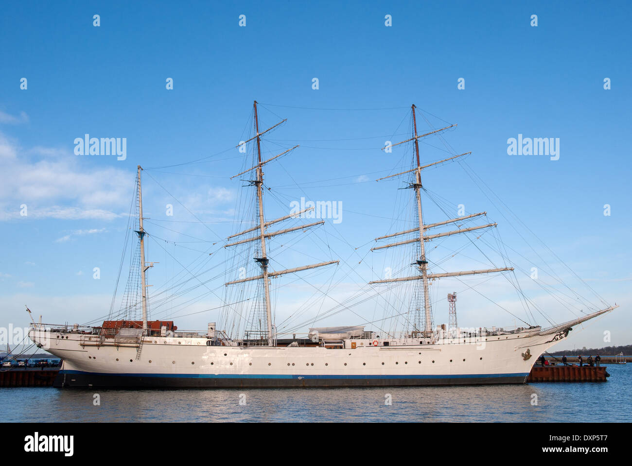 Training ship hi-res stock photography and images - Alamy