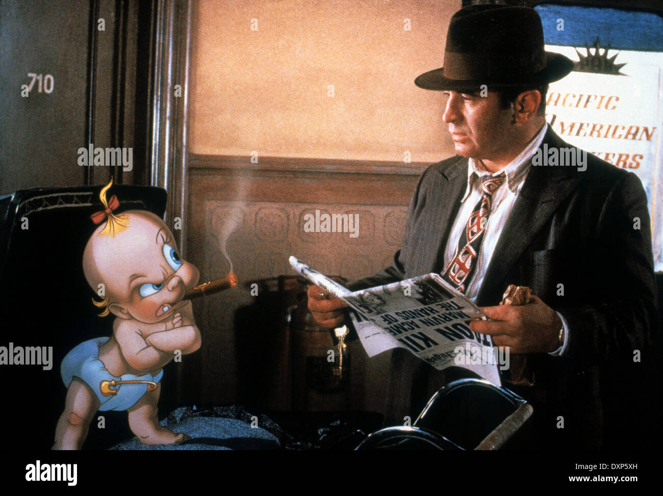 Who framed roger rabbit hi-res stock photography and images - Alamy